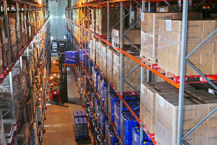 Warehousing & Distribution - Royal Cargo