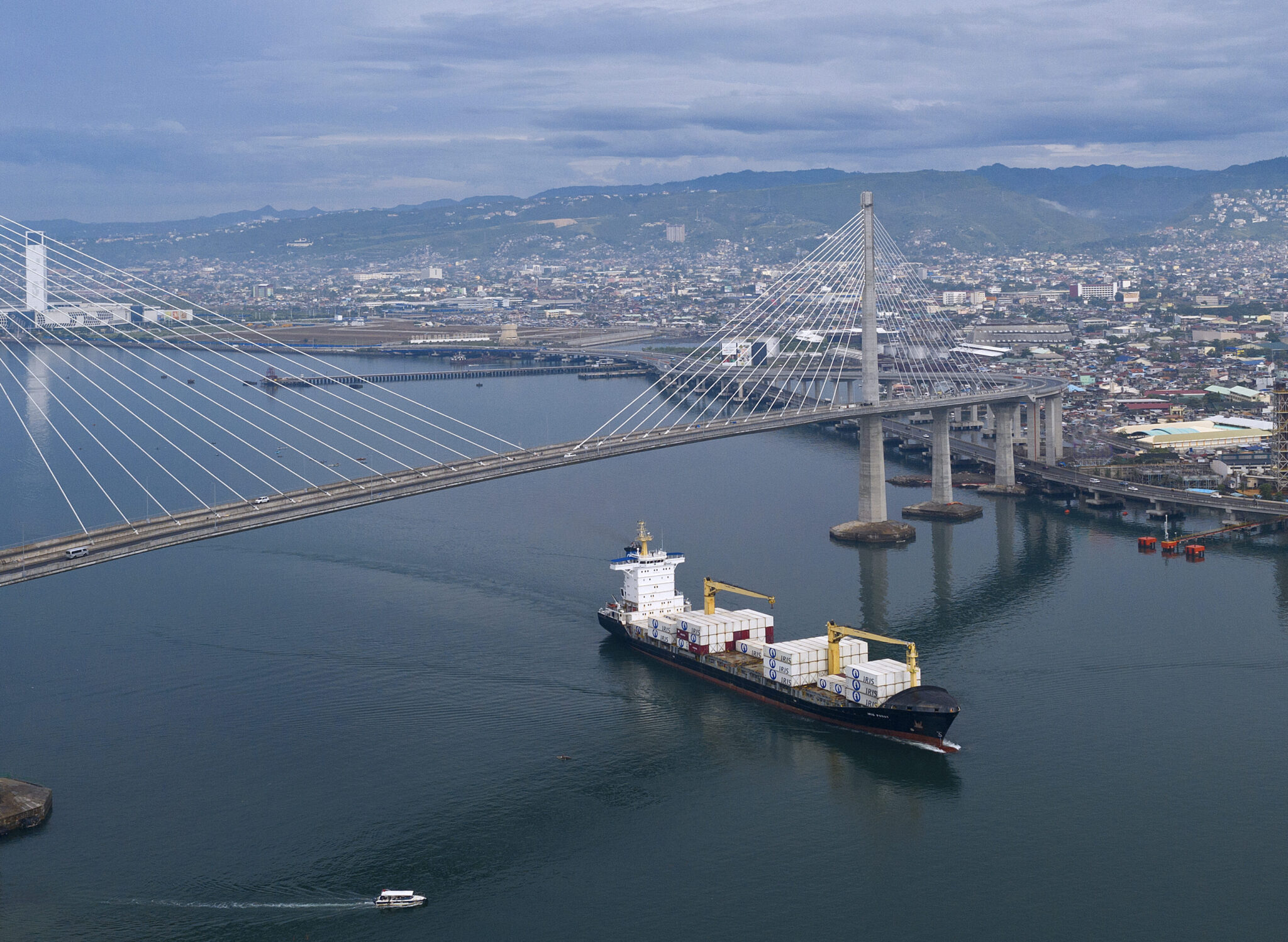 IRIS Lines unveils all-new Philippine Domestic Service (PDX) - Royal Cargo